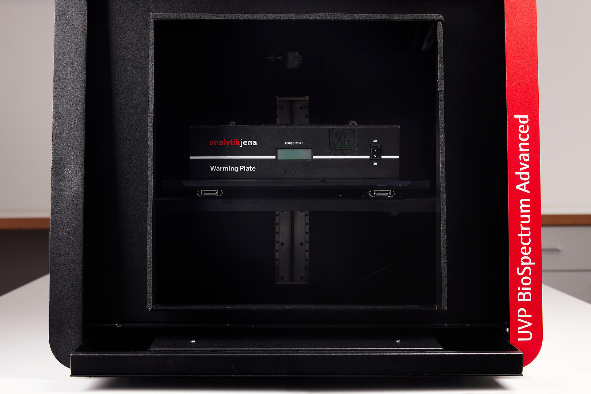 All-In-One Automated Bioimaging - UVP BioSpectrum Advanced - uvp.com